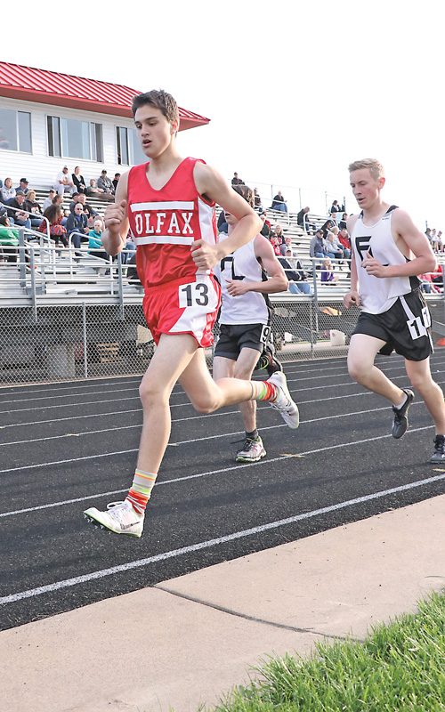 Elk Mound boys claim first, girls second at Colfax Track Invitational ...