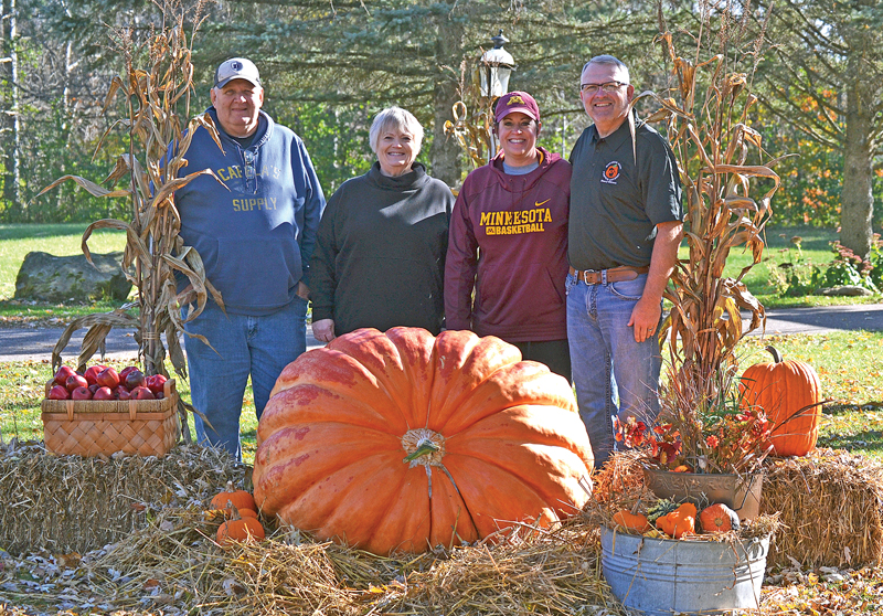 Bob Fehr and the Atlantic Giant: growing “The Great Pumpkin” – The ...