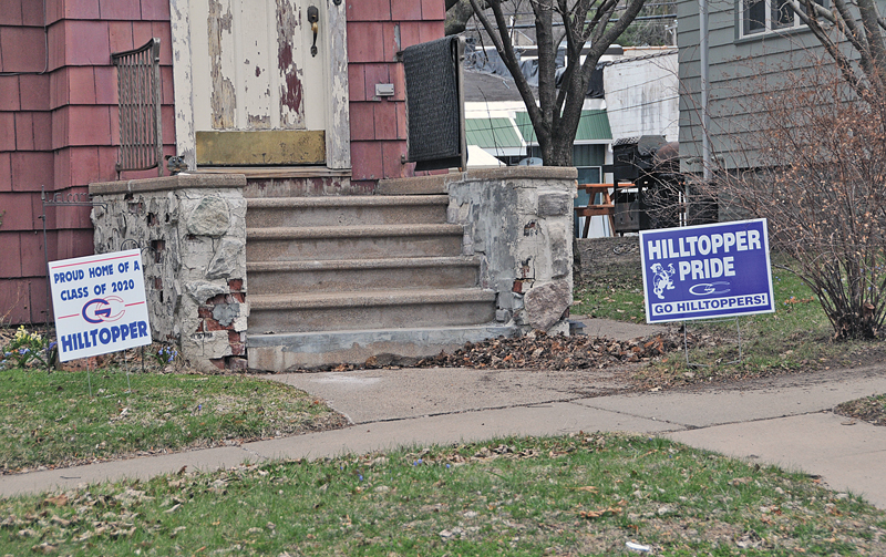 GC seniors receive surprise yard signs from school district – The ...