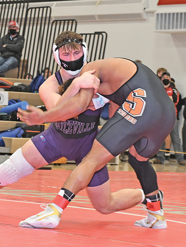 Joles hits trifecta, brings home third straight state wrestling title ...