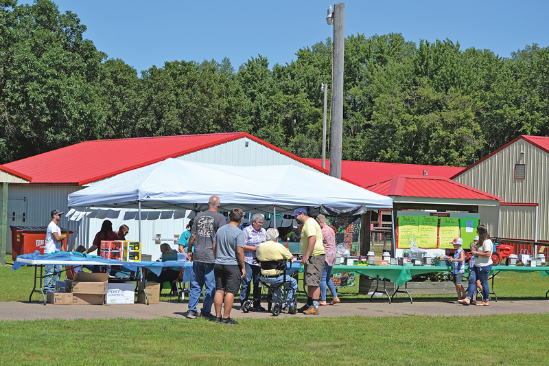 Colfax FFA and FFA Alumni hold first annual Colfax Tractor Fest – The ...
