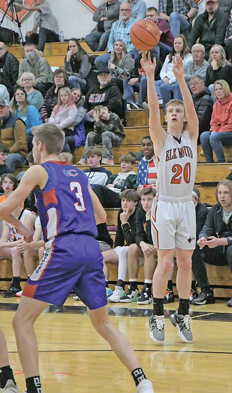 Elk Mound boys handle Hilltoppers, beat Blackhawks, plucked by Cards ...